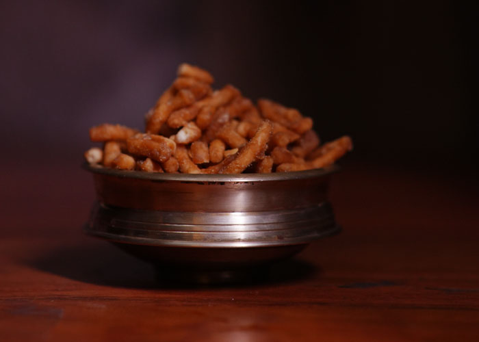 Manoharam - Aacharam